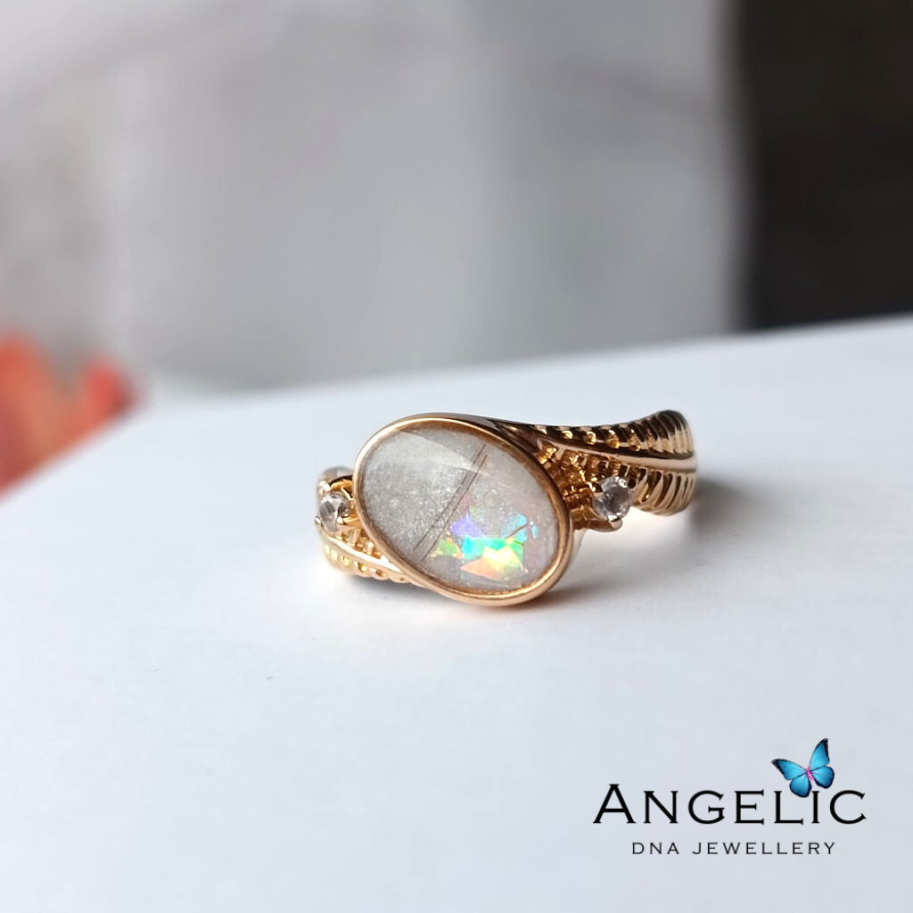 Georgie 18K Gold DNA Ring with Diamonds Personalised Keepsake